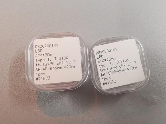 LBO Crystal Case (2)-4x4x20mm - Crylink