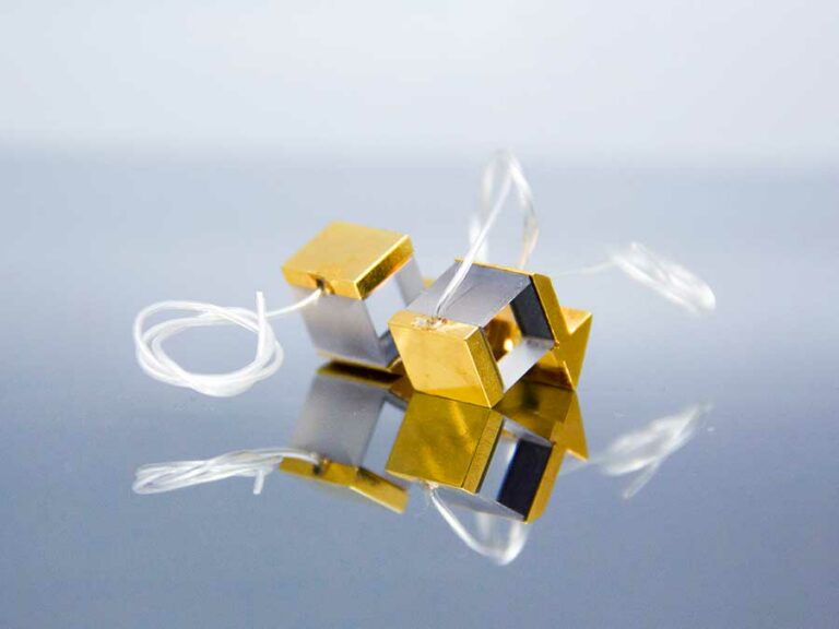 Electro-optic Products - Crylink