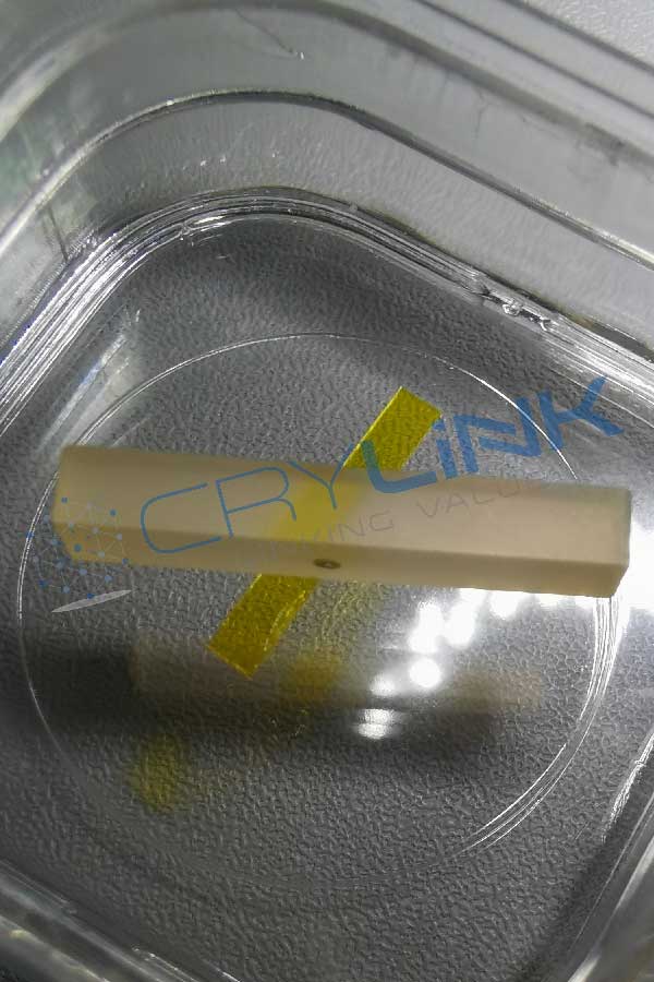 YVO4 Crystal Case (1) - Crylink