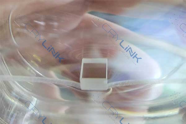 Yb:KGW Crystal Case (1) - Crylink